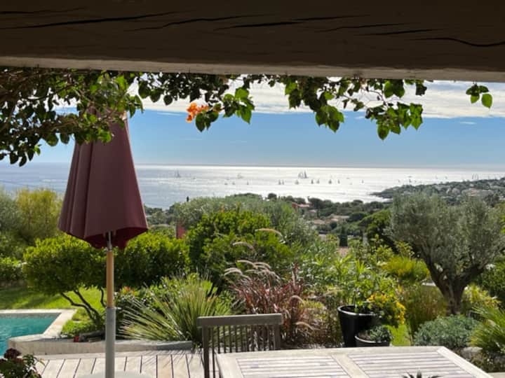 Villa Climatisée Avec Vue Mer - Fréjus