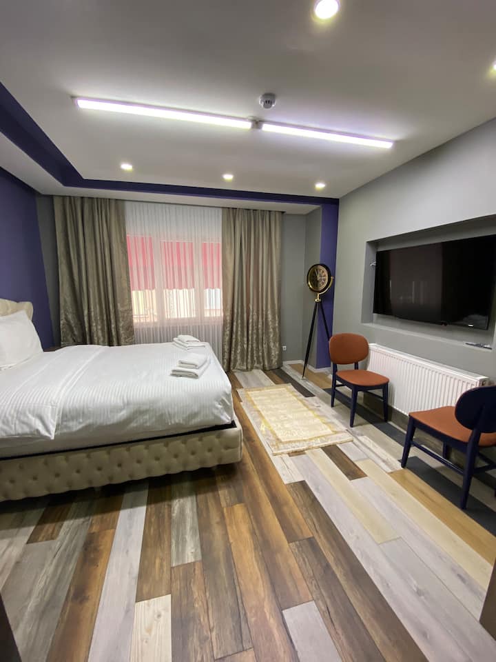 Bakırköy Meydanda Lüks Suit Oda - Bakırköy