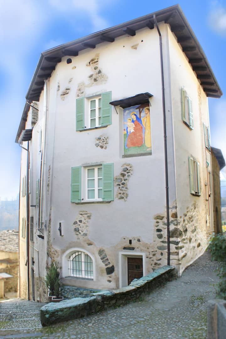 Antica Torre - Ampio Bilocale - Caspoggio