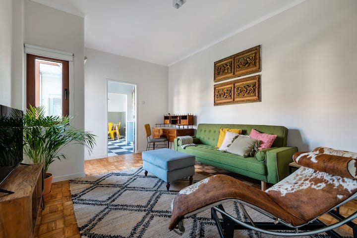 Trendy And Spacious 3br Family Home W/ Balcony - Maia