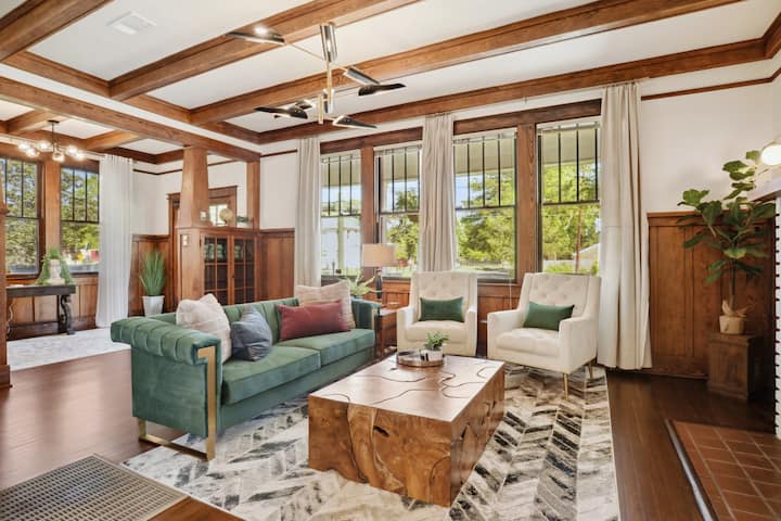 Elegant Garden District Craftsman, Sleeps 8 - 巴頓魯治