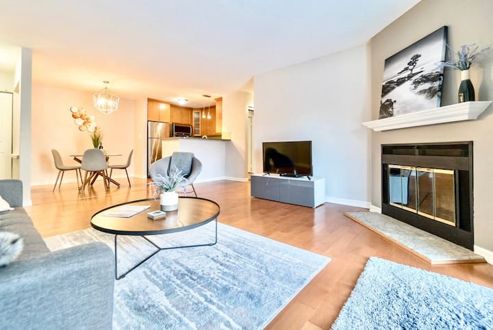Condo In Luxurious Tuxedo With Covered Parking - Winnipeg