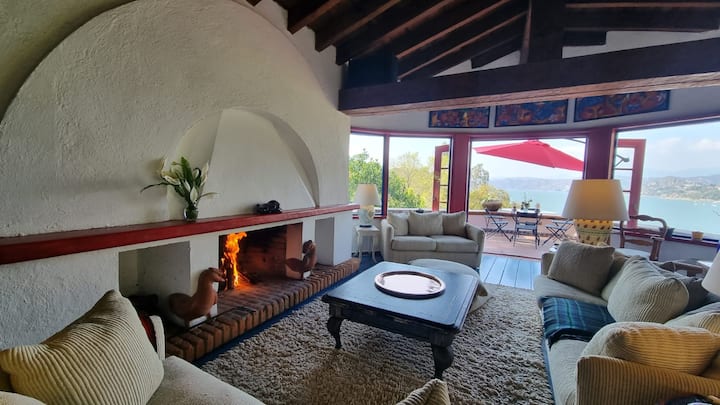 Villa Noruega Con Vista Panorámica Del Lago - Valle de Bravo