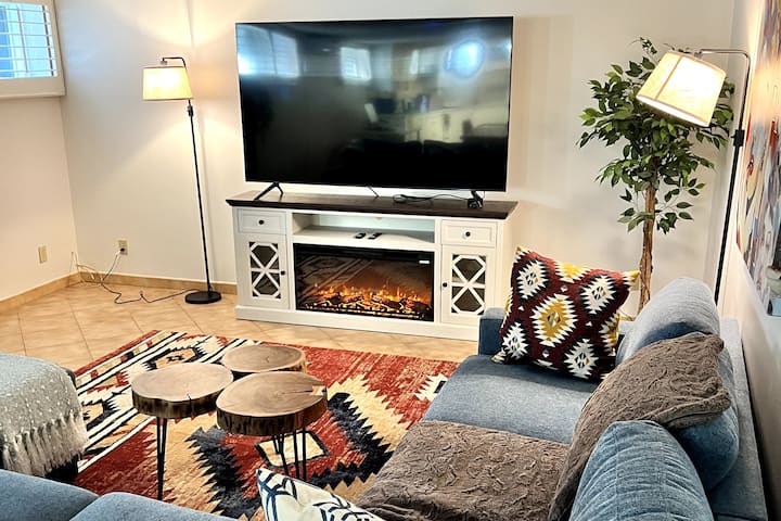 Coxwell Subway Station Spacious 2 Queen Br Suite - Toronto