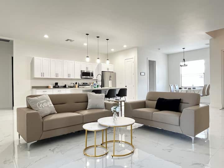 Cozy Florida Getaway – Lehigh - Lehigh Acres, FL