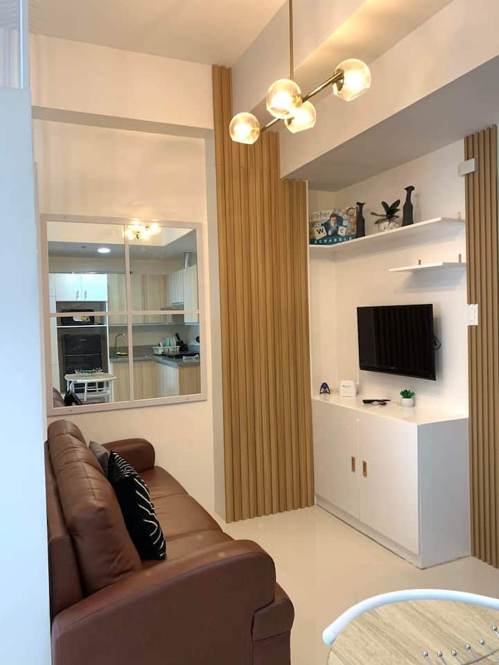 Tentoto Fully Furnished Studio - Iloilo