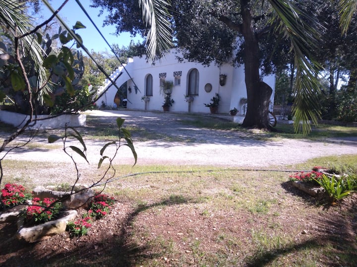 -Il Trullo Del Cadetto- Camera Rossa Pompeiana - Oria