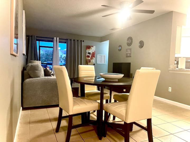 2 Bdrm Extended Chill Refuge - Orlando