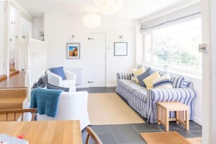 Hope Cove Holiday Cottage - Thurlestone