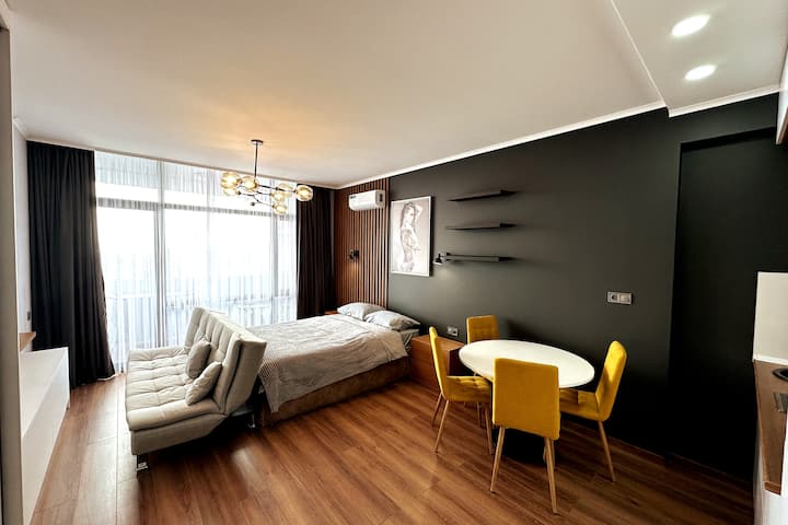 Apart At Sea 513 - Batumi