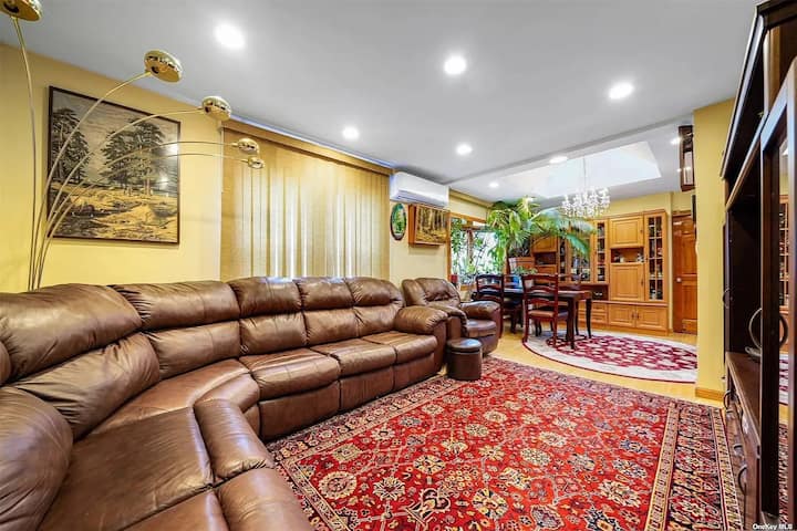 Organic & Comfortable 3rooms/3beds/office+ Garden - Long Beach, NY