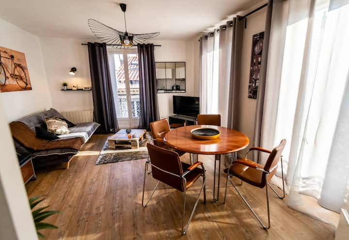 Fabulous Renovated Duplex With Parking, 6people - Béziers