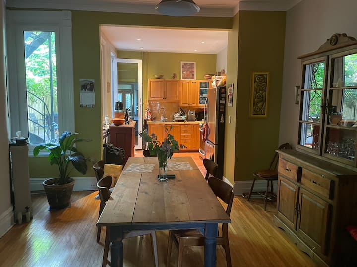 Maison Au Coeur Du Plateau Mont-royal - Montréal, QC