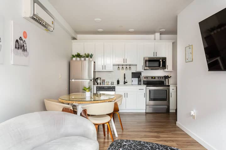 Your Philly Home Away | 3br 2ba Comfort| Long Stay - Philadelphie, PA