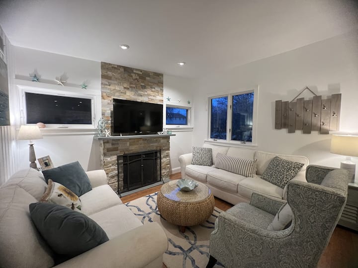 Charlestown Family Beach House - Charlestown, RI