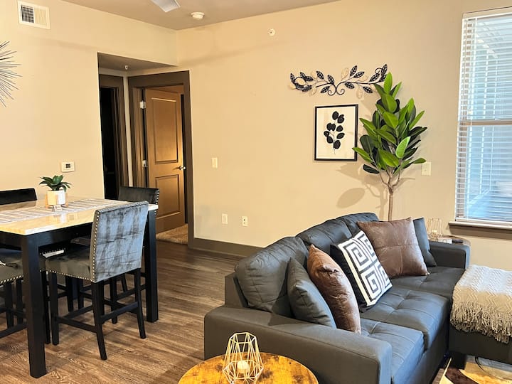 Enchanting Luxury 2/2 Amenities, Houston, Tx - Houston