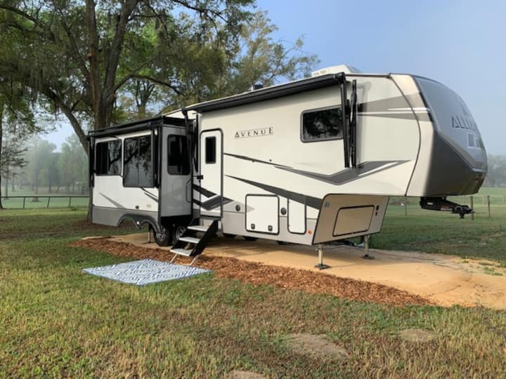 Glamping In Privacy Next To Wec - Ocala, FL