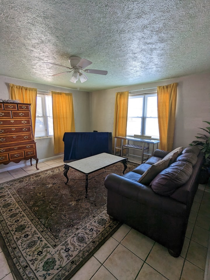 Beach & Boardwalk Apartment - Stone Harbor, NJ