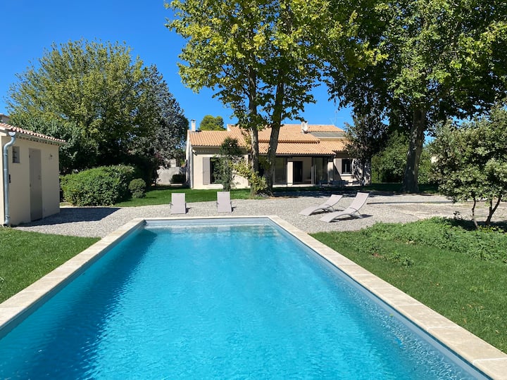 Belle Villa Provençale Avec Jardin Et Piscine - L'Isle-sur-la-Sorgue