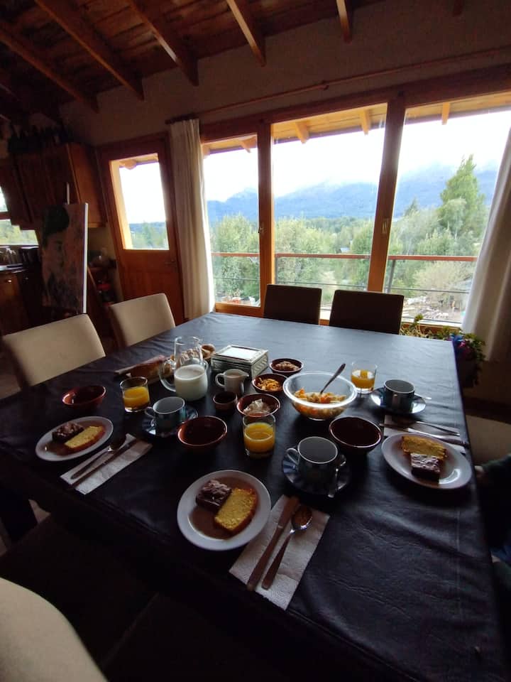 Habitación Bella Vista, Desayuno, Baño Compartido - Villa La Angostura