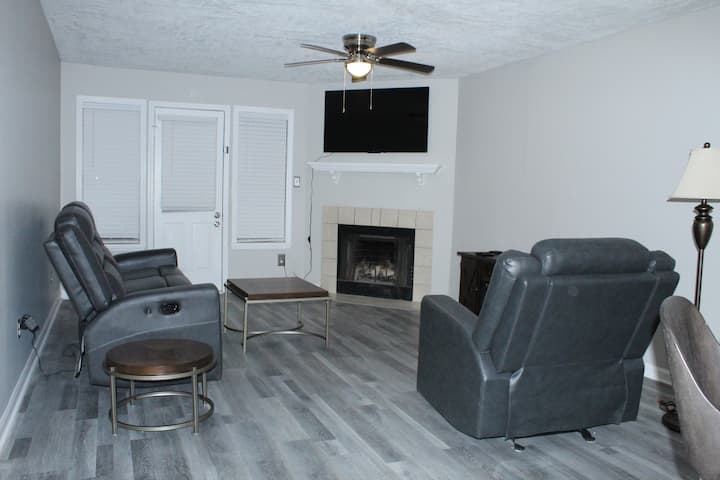 Augusta Modern Rental Close To Downtown And - Augusta, GA