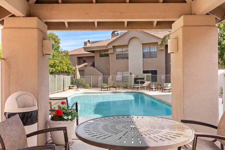 1st Floor Condo-2bd/2bath- 5 Mins 2 Old Town.gated - Scottsdale, AZ