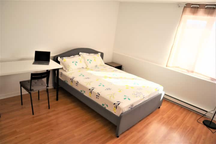 Newly Renovated Condo-1 Bedroom - Gatineau