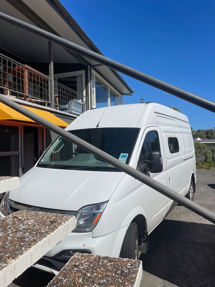 Knot Out The Camper . -