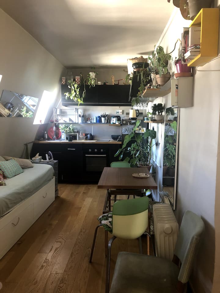 Charmantes Petites Chambres Calmes Et Atypiques - France