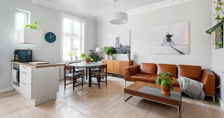 Flat In Building From 1898 In Central Oslo - Oslo