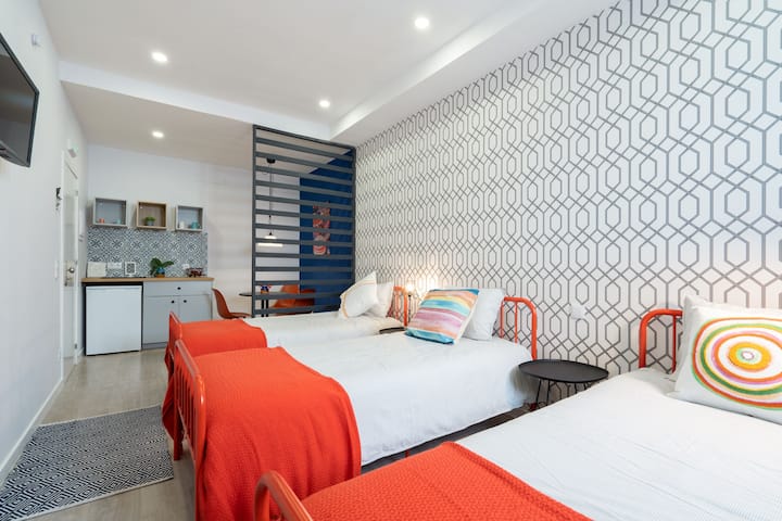 Cozy Triple Room In Shared House - Madalena