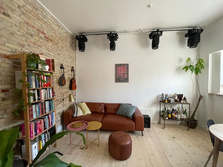 Cozy Apartment Near Kbhn Station - Copenhagen