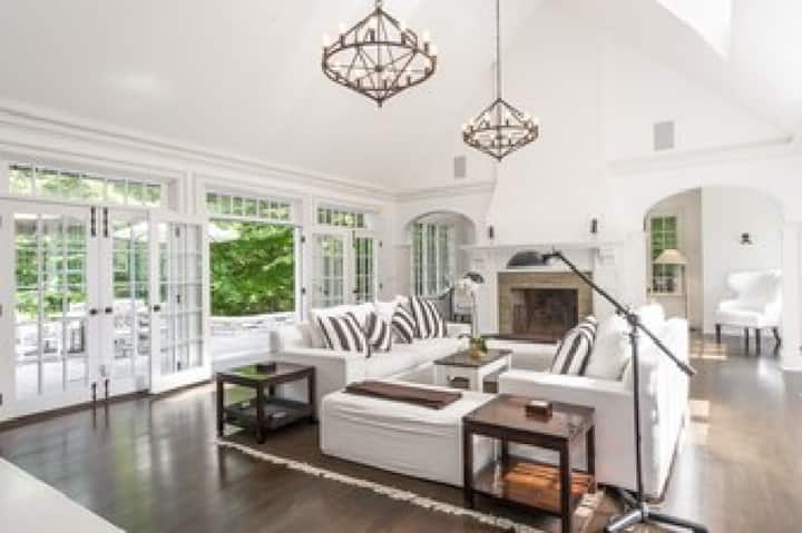 Amagansett 3 Bedroom 60 Ft Pool - Amagansett, NY