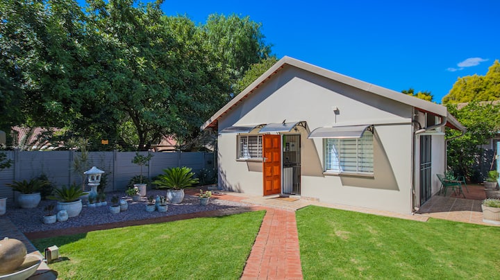 The Lemon Tree Oasis - Solar - Centurion