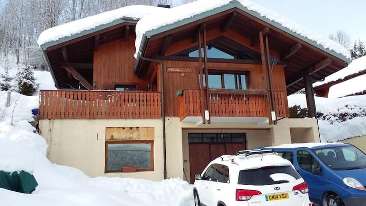 Chalet With Great Views/hot Tub - Morillon