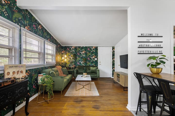 The Botanical Bnb - Fayetteville, NC