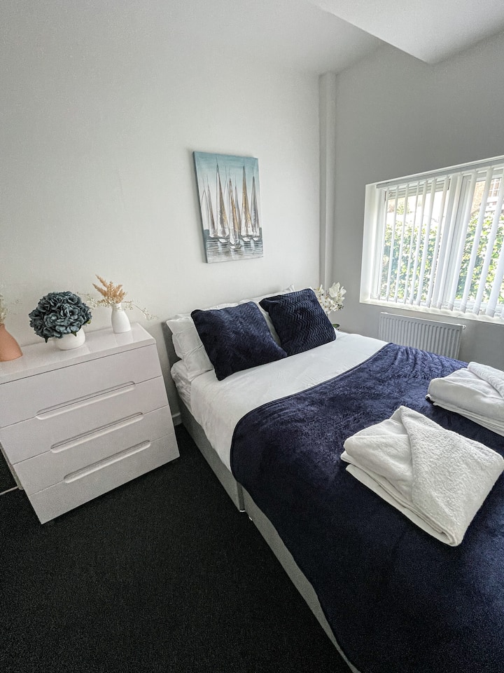 Lovely Home In Liverpool City Centre - Birkenhead