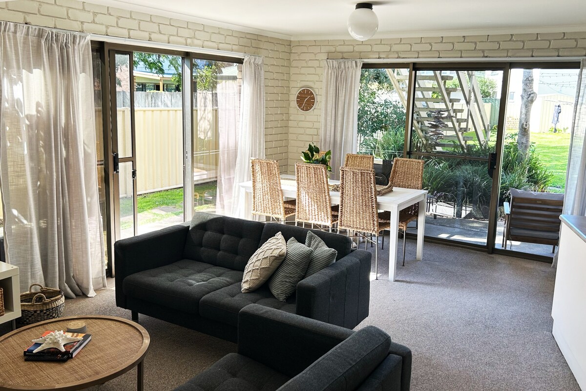 Merimbula Holiday Rentals & Homes - New South Wales, Australia | Airbnb