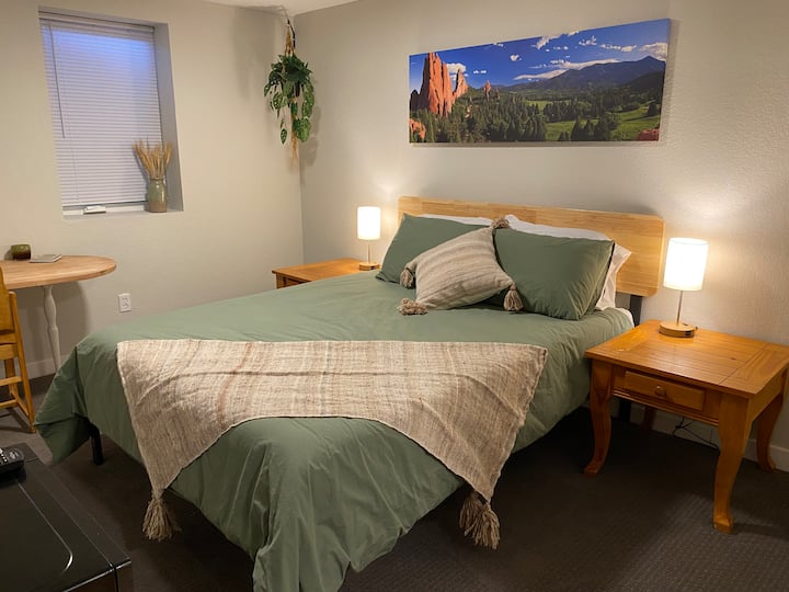 Private Guest Suite In Home - Westminster, CO
