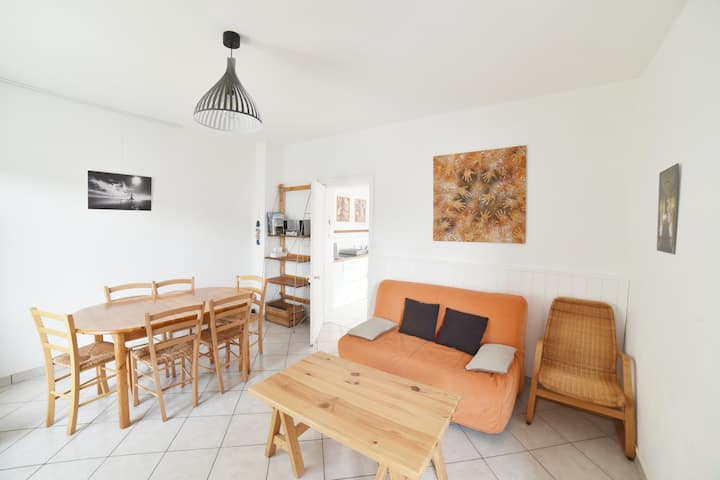 Charmante Maisonnette Avec Terrasse - La Rochelle