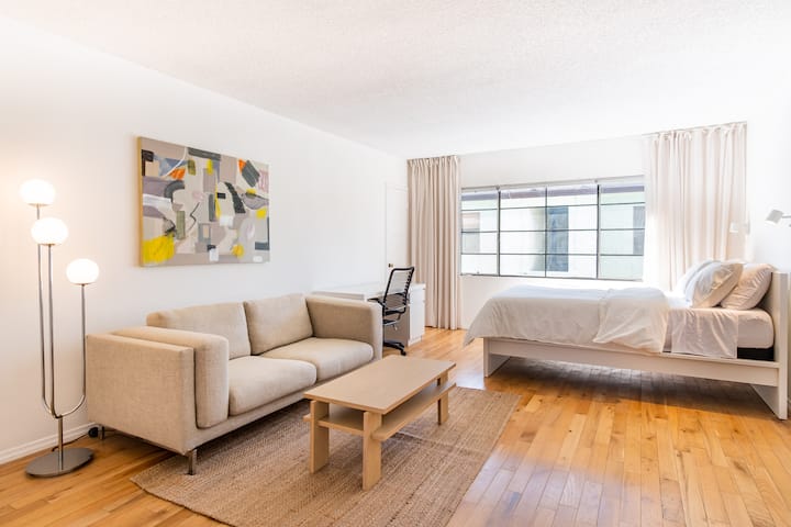 Cozy Echo Park Apartment-updated Kitchen And Bath - Los Angeles