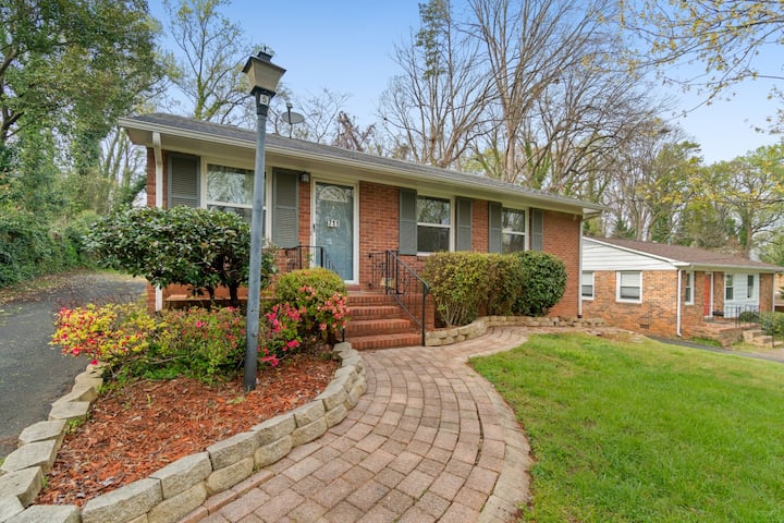 Oakhurst Boho House: Sweet Location And Comfy Vibe - Windsor Park - Charlotte
