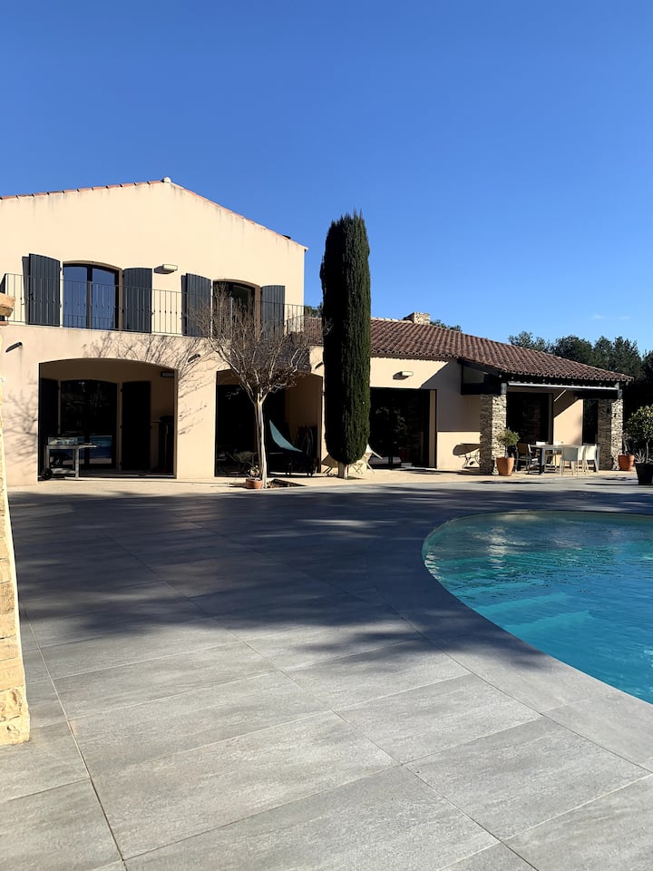 Grande Propriété  Avec Piscine - Fos-sur-Mer