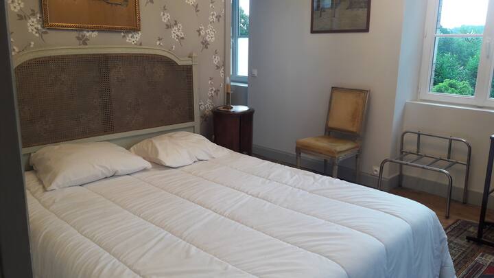 2ème Chambre D'hôte Au Chateau De Chaunac - Tulle