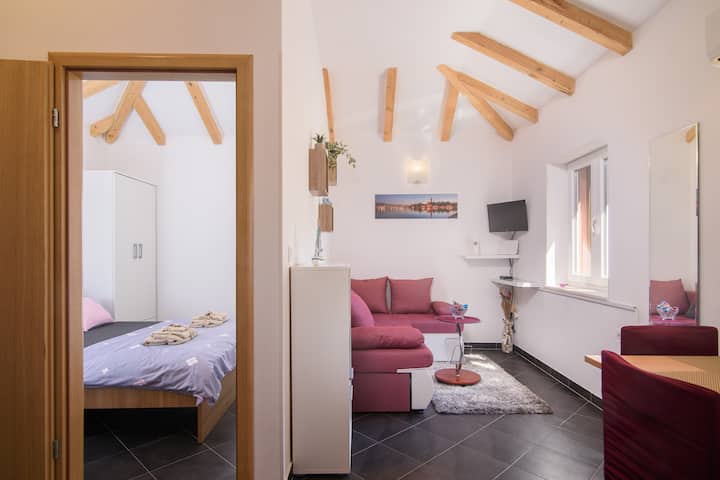 Apartment Trabakul 4* , Trogir - Trogir