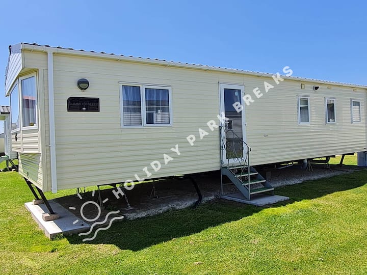 Homely 3 Bed @ Seal Bay (Bunn) - Bracklesham Bay