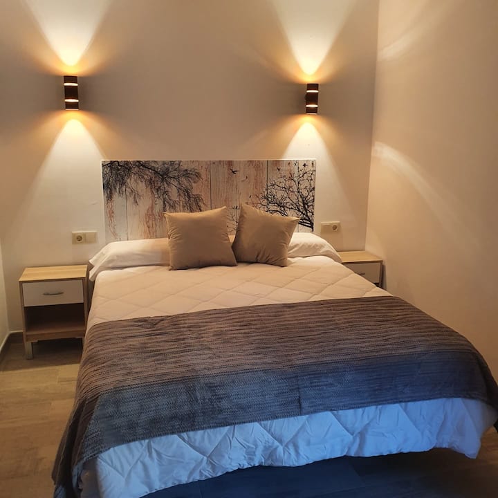 Hostal ÁGora Habitación Doble Con Baño Privado Nº3 - Torre del Mar