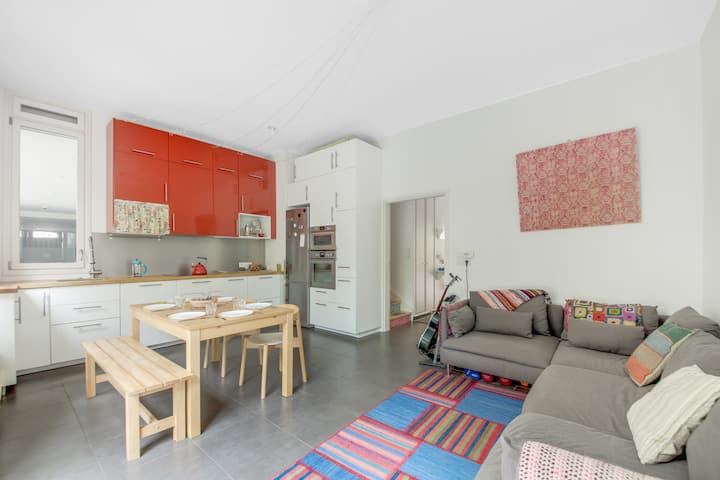 Grand Loft Familial Avec Jardin Dans Paris - Parigi