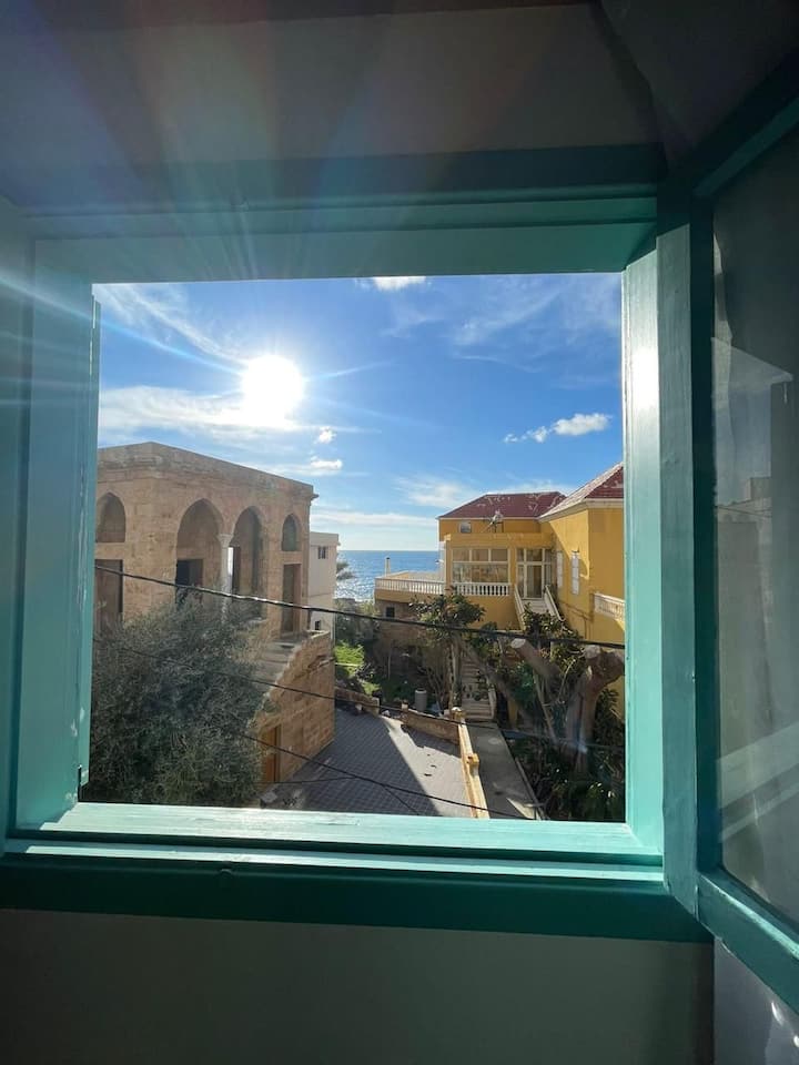 Beach Daze - Lebanon