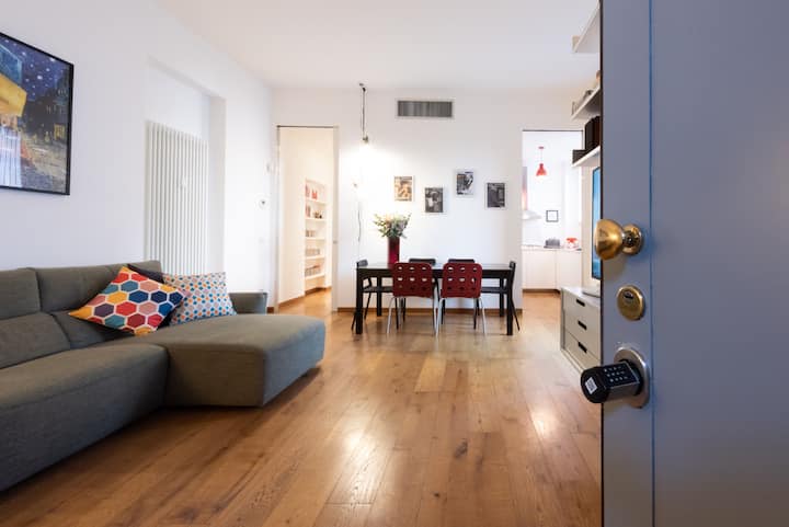 Corso Di Porta Nuova 34: Downtown Jazz Vibes - Milano